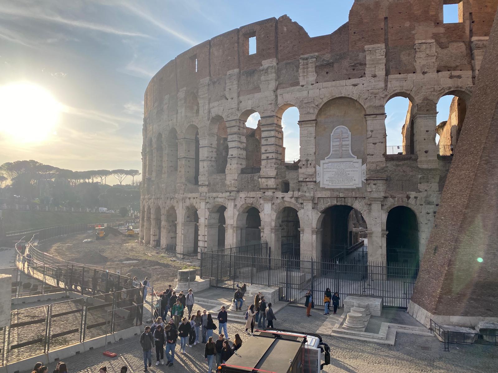 Les 1ères à Rome - Institut Saint Thomas de Villeneuve