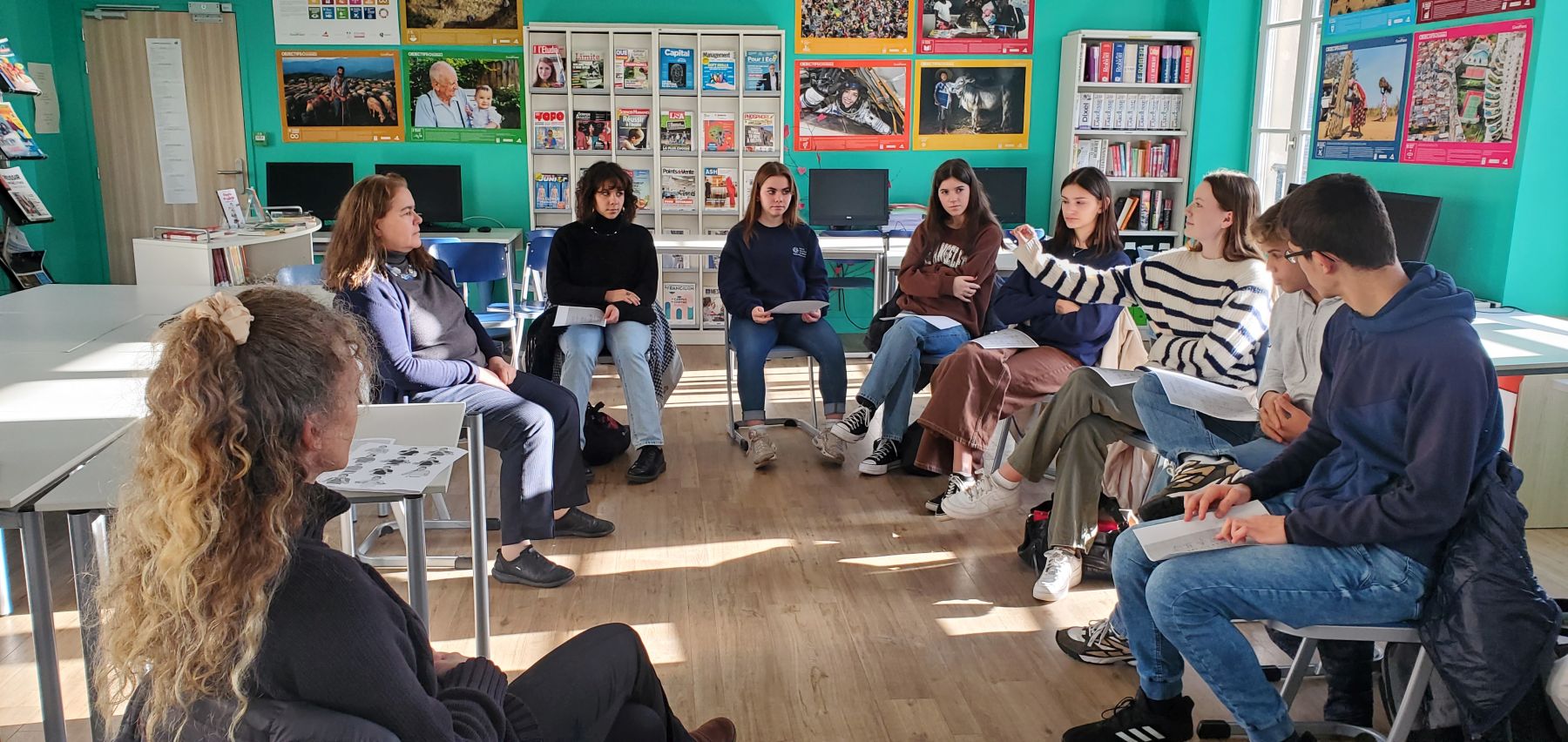 Nouveau! Cours de langue des signes en ST2S - Lycée Général et Technologique